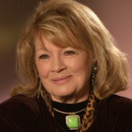 Angie-Dickinson older | Atypical 60