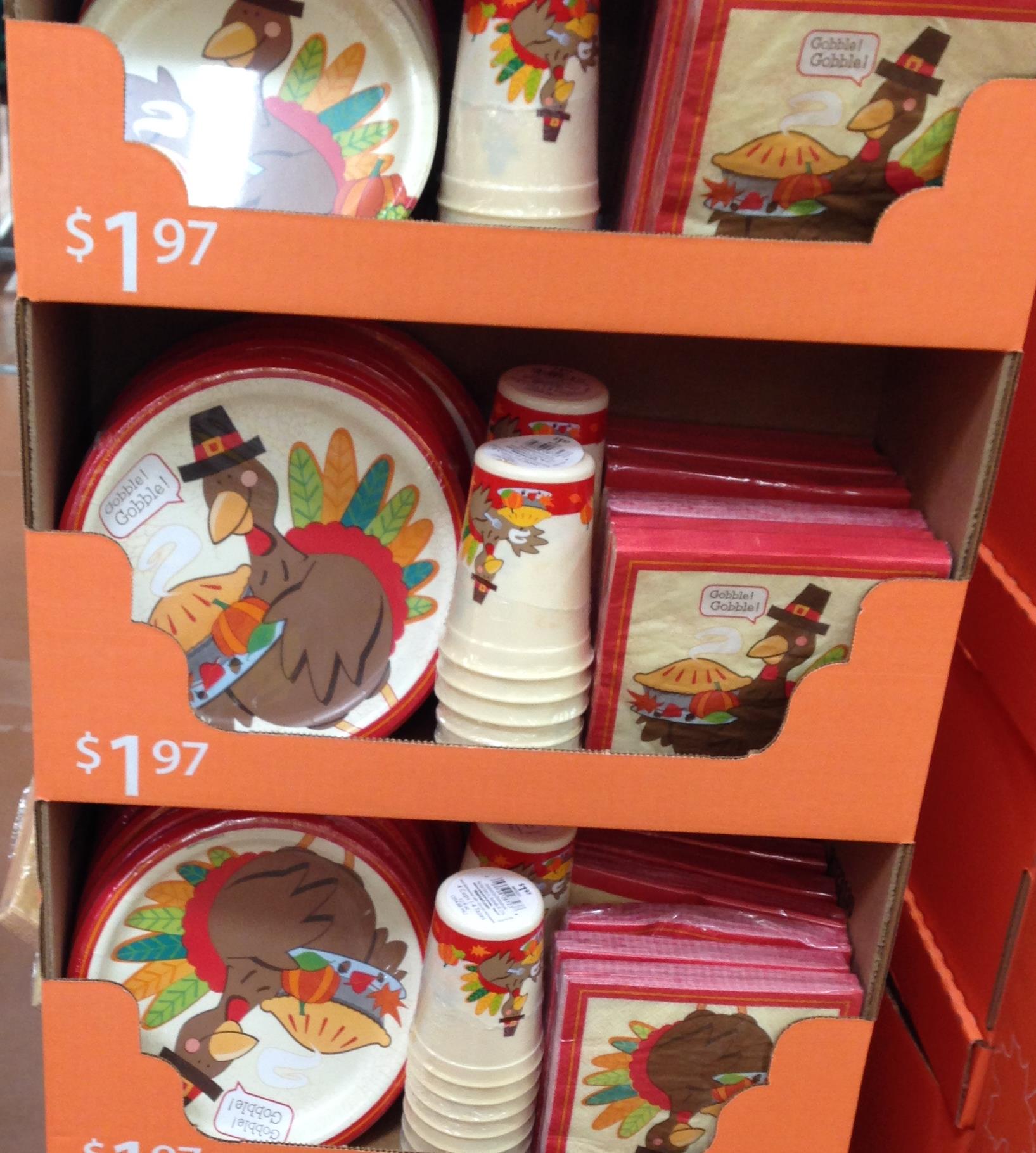 Ugly Thanksgiving plates | Atypical 60